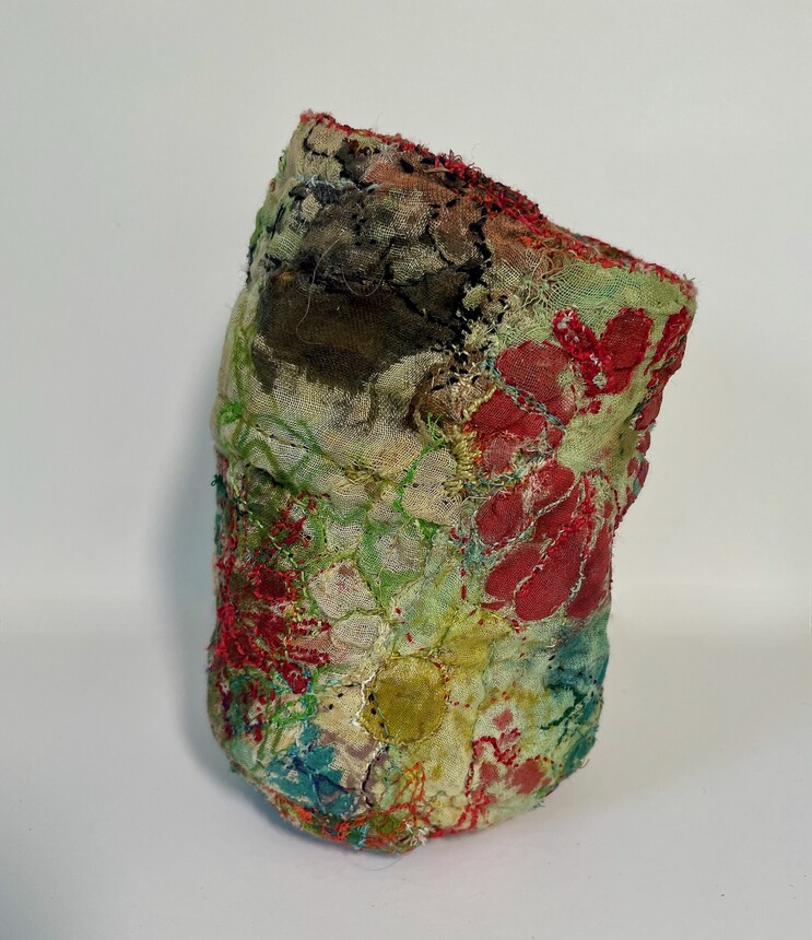 Ellen Solari : Felt Vessels
