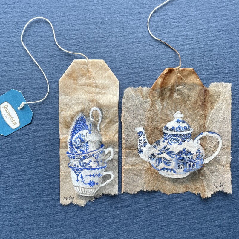 RUBY SILVIOUS : The Artist / CV